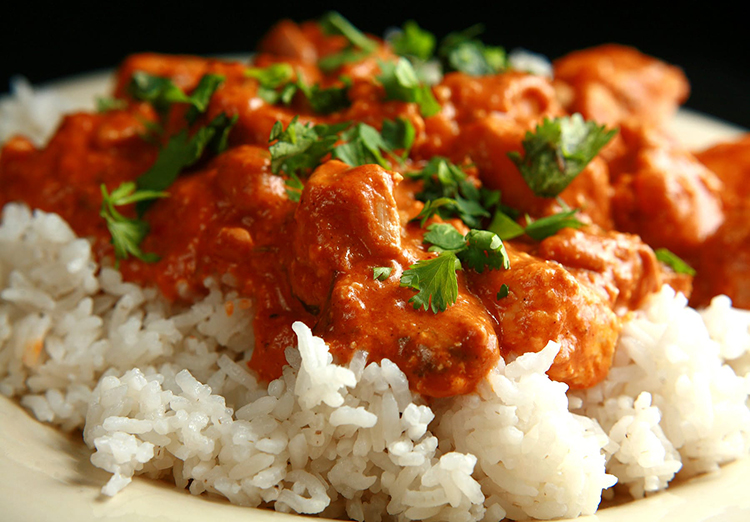 Riz au poulet et sauce tomate à la pizza | Recettes Cookeo